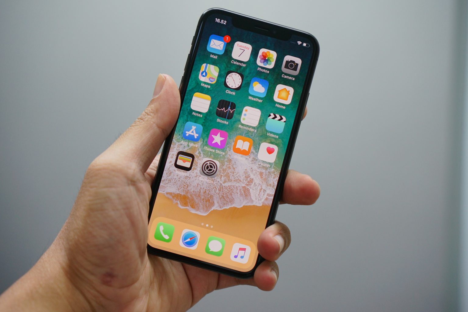 Why Your iPhone App Icons Are Shaking and How to Stop It | CitizenSide