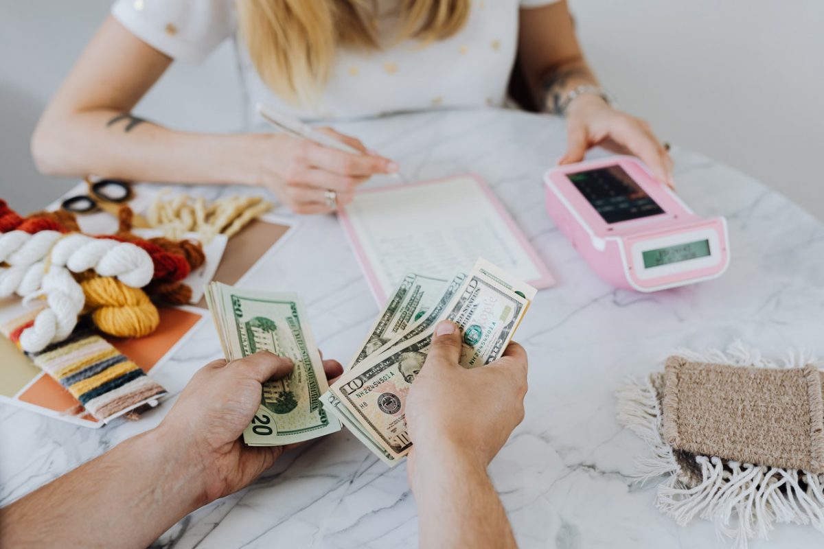 25 Money Saving Challenges to Take On in 2022 | CitizenSide
