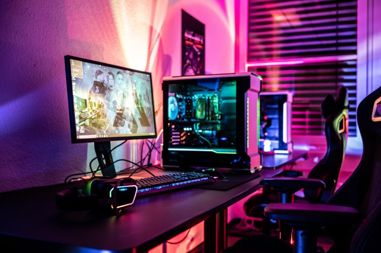 29 Best Gaming Setup Ideas for Every Type of Gamer | CitizenSide