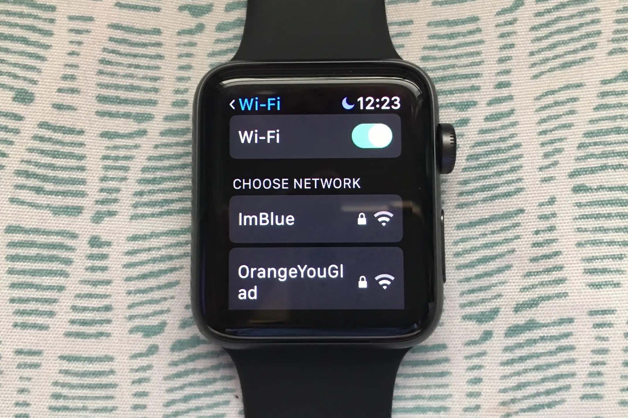 Staying Connected: Connecting Your Smartwatch to Wi-Fi | CitizenSide